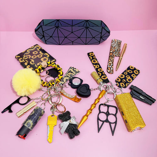 women girl Self-defense keychain kit