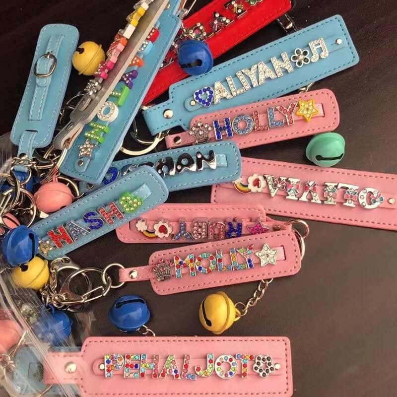 Customized name keychain for her(Leave your name in the notes at check